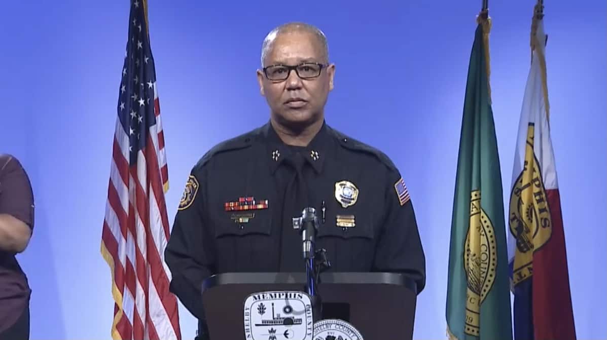 Memphis anuncia director de policía interino, continúa la búsqueda del ...
