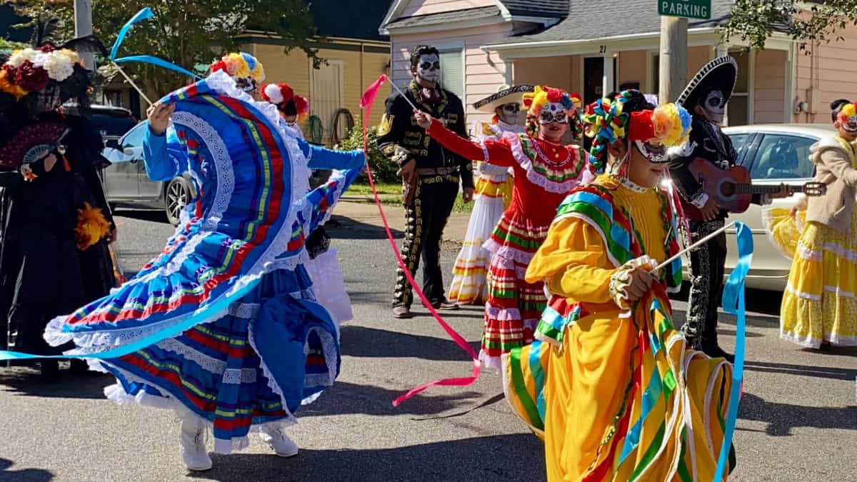 Memphis celebra el Día de los Muertos con desfile y festival cultural ...